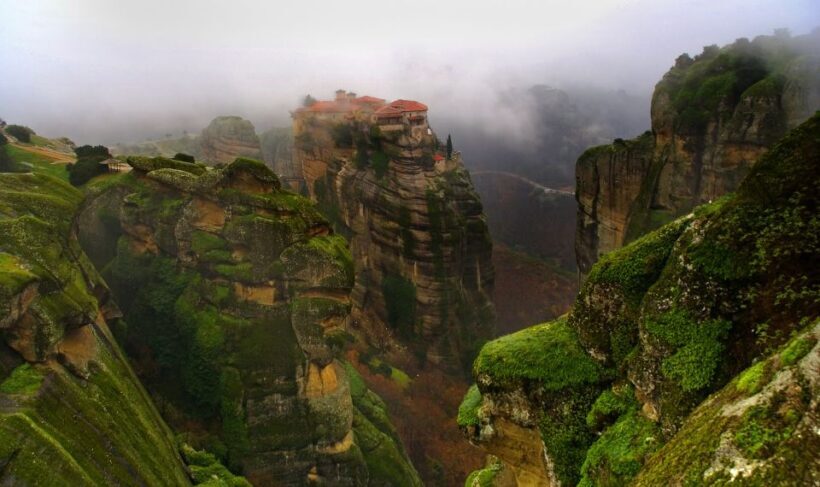 From Thessaloniki: Meteora Small Group Day Trip - An Engaging Day of Scenic Beauty and Cultural Wonder