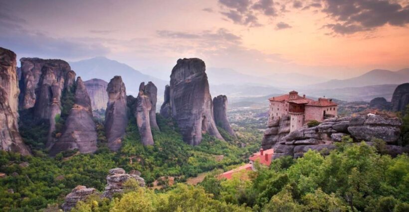 From Thessaloniki: Private Day Trip to Meteora with Transfer - The Itinerary: A Thoughtful Blend of Nature and Culture