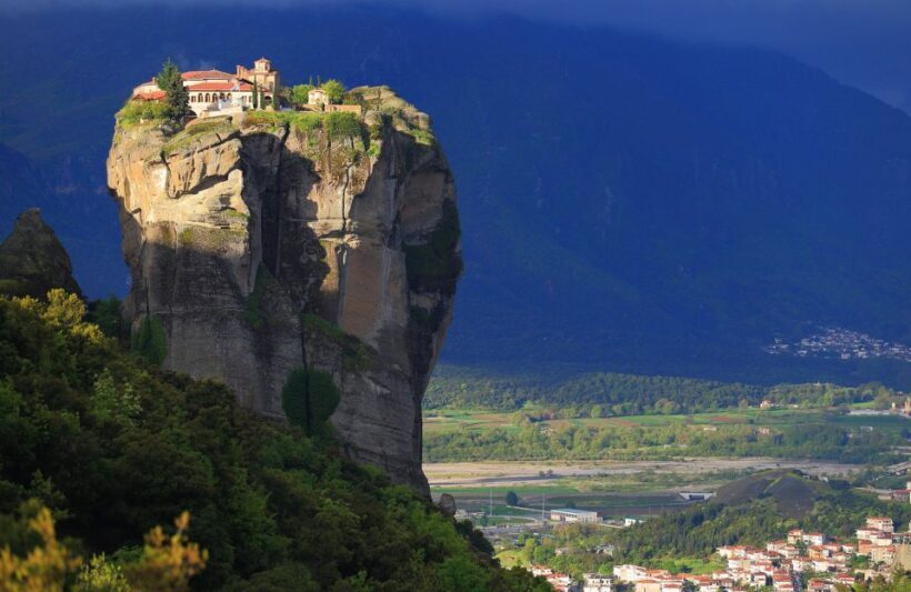 From Thessaloniki: Private Day Trip to Meteora with Transfer - Transportation and Comfort