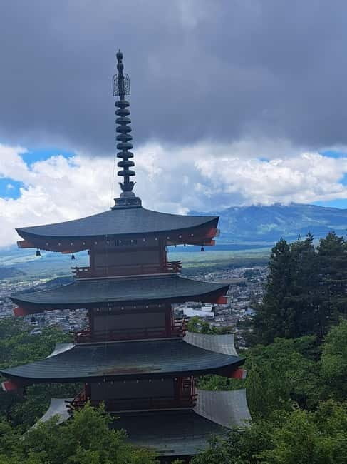 From Tokyo : Mount Fuji Private Day Tour with English Driver - Timing and Seasons