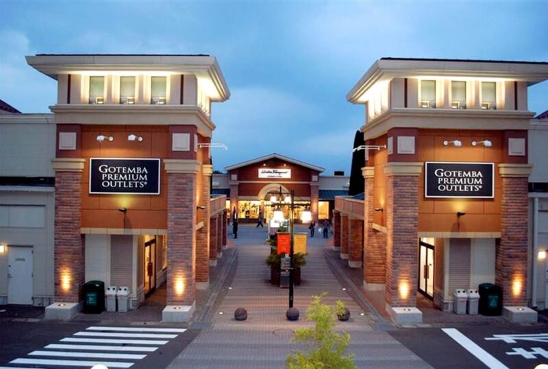 From Tokyo: Mt.Fuji & Gotemba Outlets Private Day Trip - Departure and Pickup Details