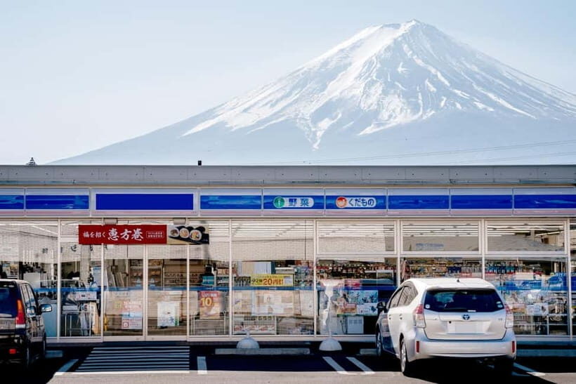 From Tokyo: Mt. Fuji Lawson & Iconic Lakes 1-Day Bus Tour - Practical Details and Travel Tips