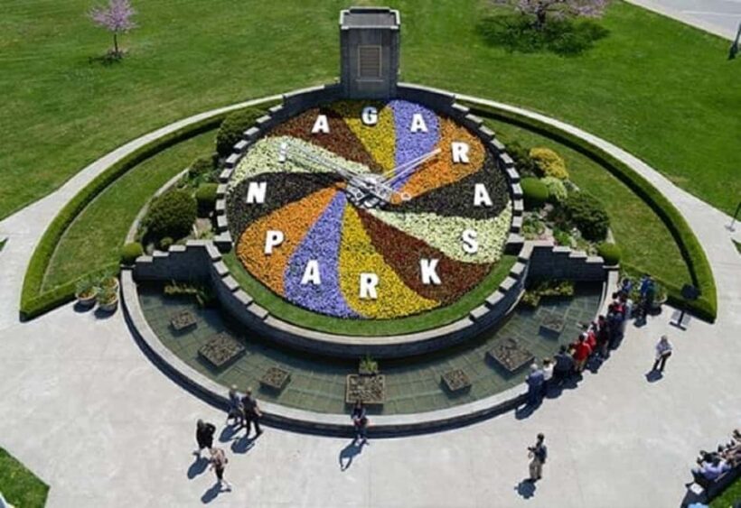 From Toronto: 6-Day Eastern Canada Small-Group Tour - Key Points