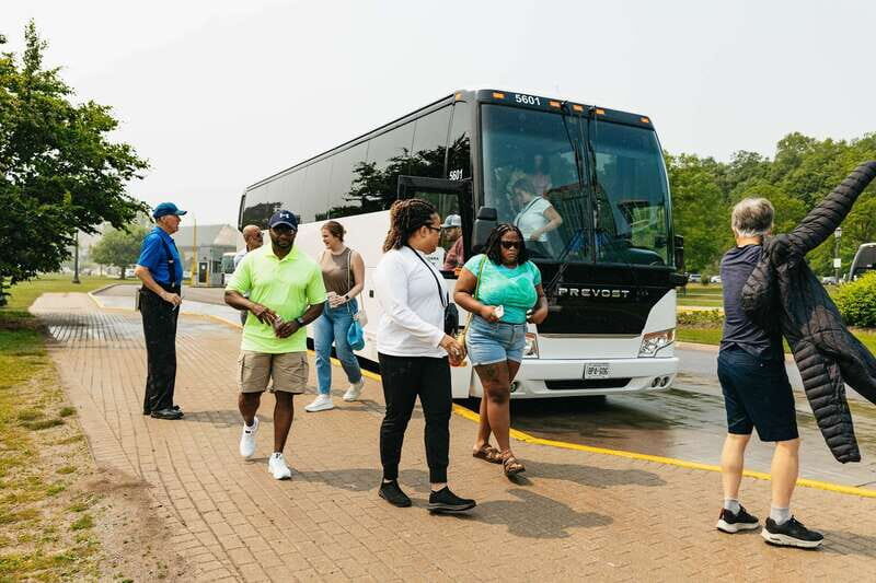 From Toronto: Niagara Falls + Winery, Cruise, & Lunch Option - Who Will Love This Tour?