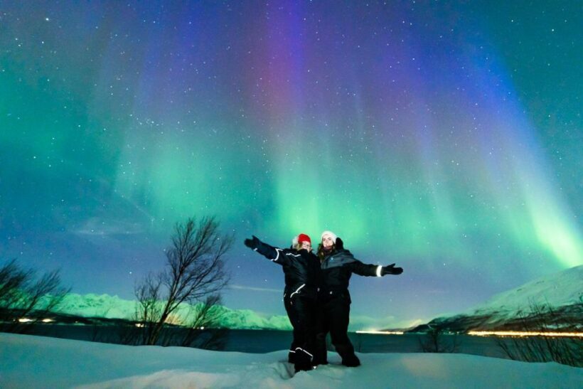 From Tromsø: Aurora Minibus Chase with Portrait and Hot Meal - Practical Tips and Considerations