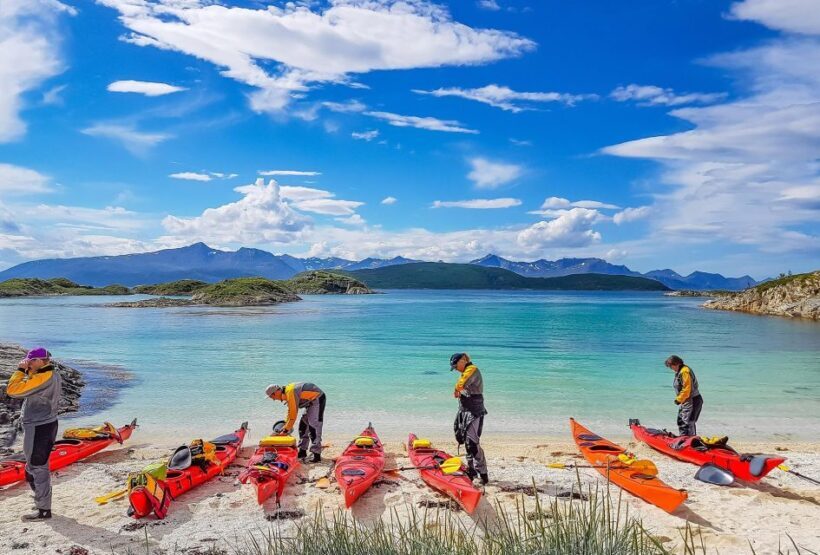 From Tromsø: Kayak trip with lunch and sauna at Sommarøy - Is It Worth the Price?