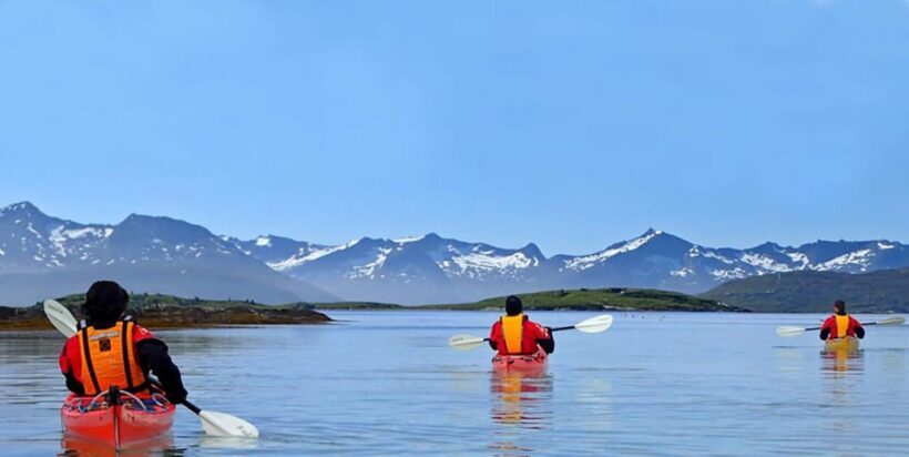 From Tromsø: Sea Kayaking Tour at Sommarøy with Transfer - Key Points