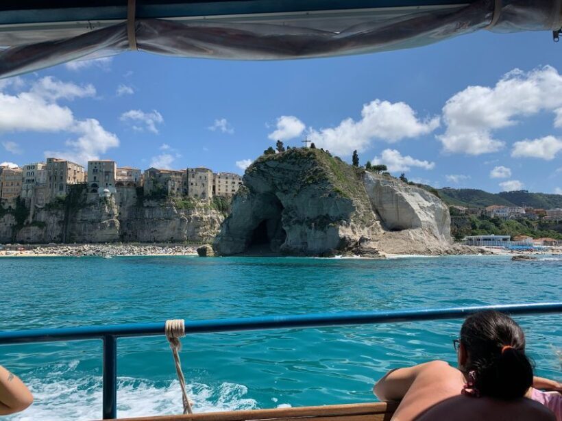 From Tropea: Capo Vaticano boat tour with snorkel & aperitif - The Experience on Board