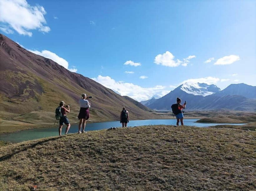 From Tulpar-Kol: Alai Valley Trekking Tour with 2 Passes - Who Should Consider This Tour?