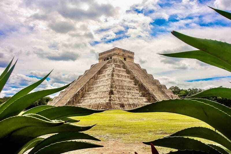 From Tulum: Chichén Itzá Tour, Cenote & Valladolid - Introduction