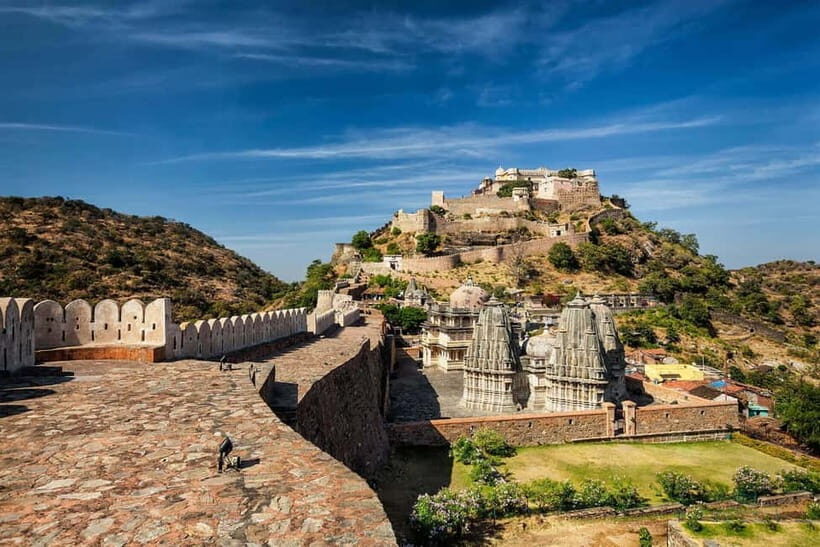From Udaipur: Kumbhalgarh and Ranakpur Temple Day Excursion - Key Points
