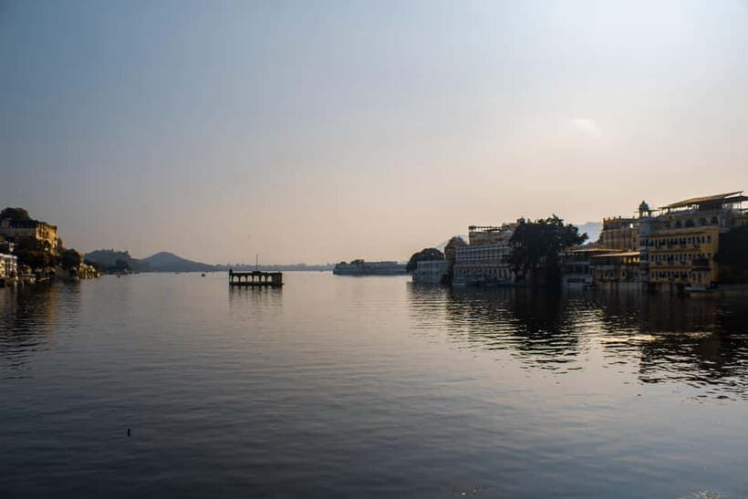 From Udaipur: Udaipur Day Tour with private Guide - An In-Depth Look at the Udaipur Day Tour