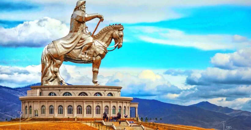 From Ulaanbaatar: Genghis Khan Statue NationalPark CamelRide - The Itinerary in Detail