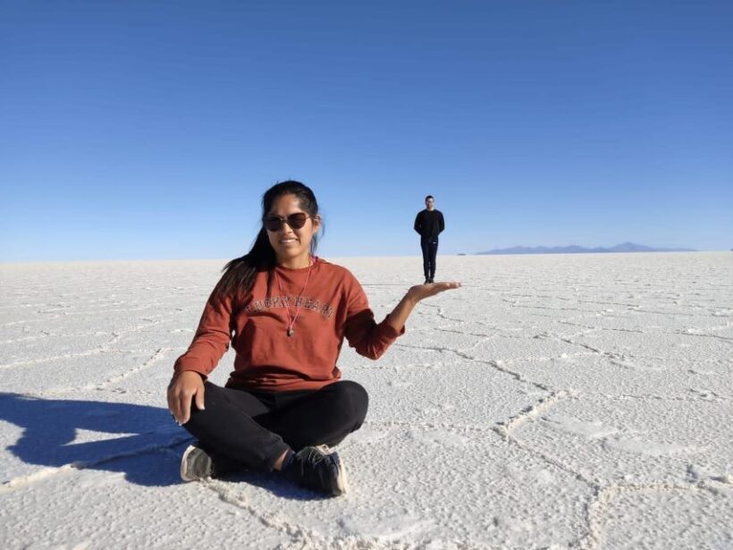 From Uyuni: 3D 2N Salar de Uyuni and colorful lagoons. - Exploring the 3-Day Uyuni Salt Flats Tour