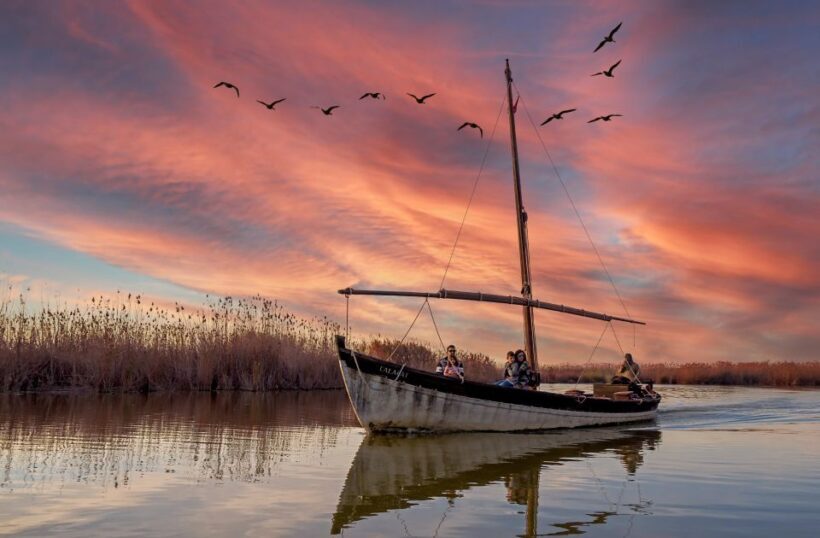 From Valencia: Cullera Old Town and Albufera Natural Park - An In-Depth Look at the Tour