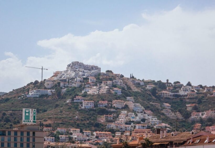 From Valencia: Day Trip to Peñiscola with Castle Visit - Authentic Experiences and Traveler Tips