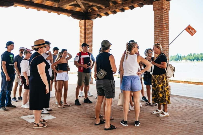 From Venice: Murano & Burano Guided Tour by Private Boat - Key Points
