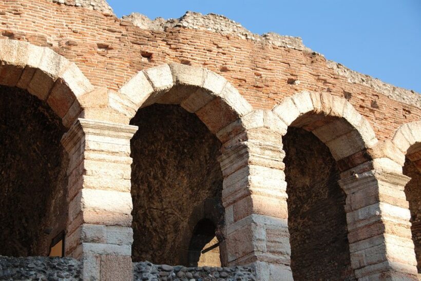 From Venice: Verona Walking Tour with Transportation - FAQs