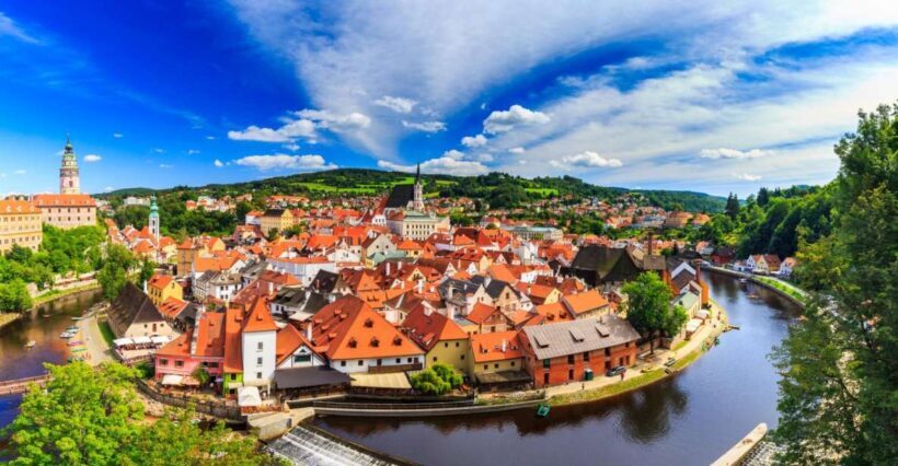 From Vienna: Cesky Krumlov Small Group Day Trip - Key Points
