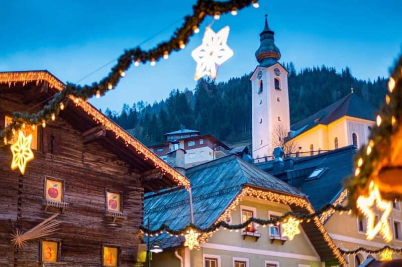 From Vienna: Christmas Markets Day Trip to Hallstatt 2025 - St. Wolfgang and the Christmas Markets