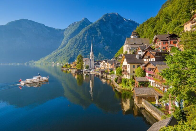 From Vienna: Hallstatt Day Trip with Hotel Pickup - The Itinerary and What to Expect