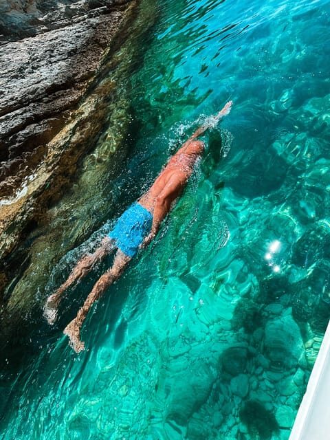 From Vis : Island-Hopping Cruise with beach and Cave Stops - Key Points