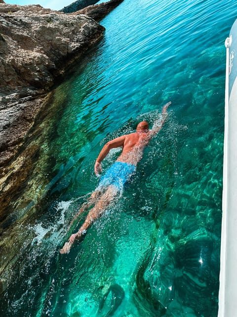 From Vis : Island-Hopping Cruise with beach and Cave Stops - An In-Depth Look at the Croatain Island-Hopping Tour
