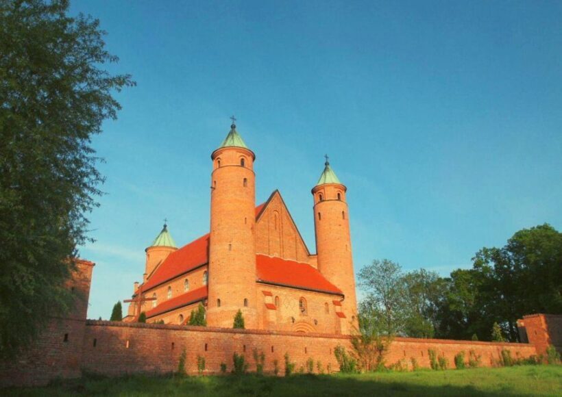 From Warsaw: Chopin & Masovian Country 1-Day Tour with Lunch - The Bottom Line: Who Will Love This Tour?