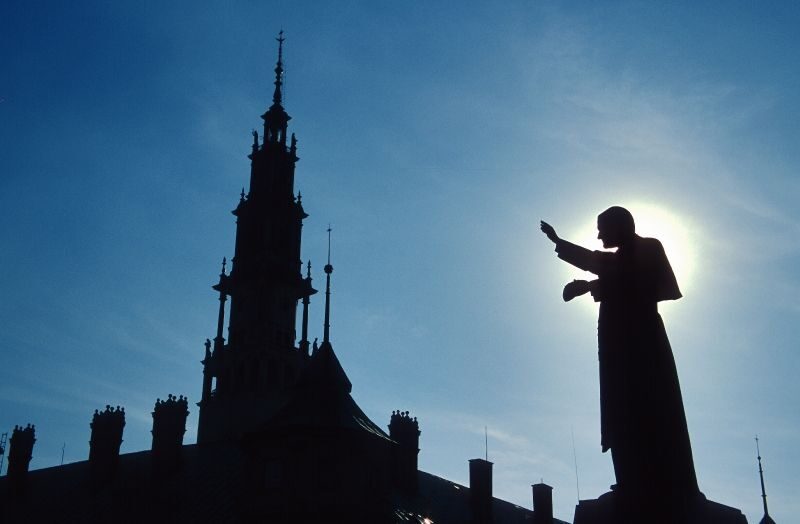 From Warsaw: Jasna Gora & Black Madonna Small Group Tour - An In-Depth Look at the Tour