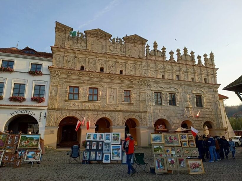 From Warsaw: Kazimierz Dolny Art Town Full-Day Private Tour - A Full Day in Kazimierz Dolny: What to Expect