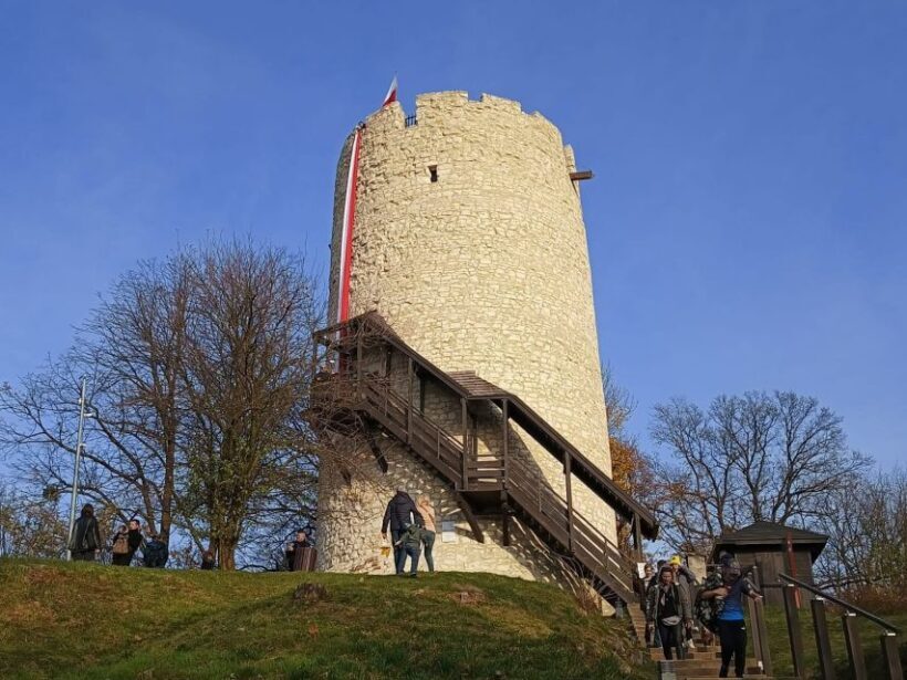 From Warsaw: Kazimierz Dolny Art Town Full-Day Private Tour - Castle Ruins and Spectacular Scenery