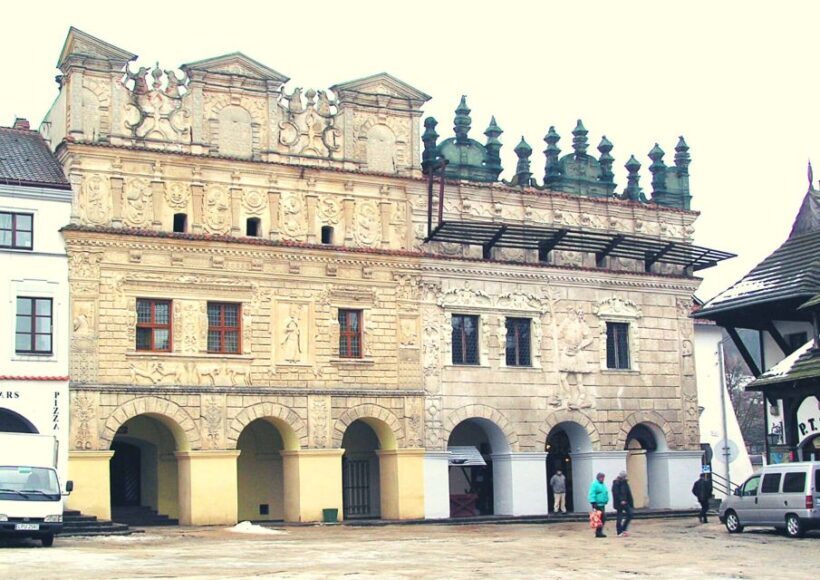 From Warsaw: Kazimierz Dolny Day Tour with Lunch - The Sum Up
