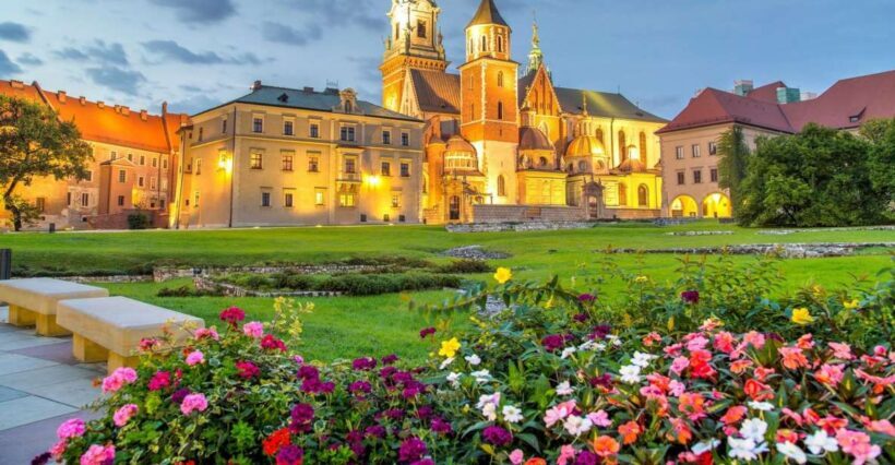 From Warsaw: Krakow Sightseeing Tour by Express Train - The Sum Up