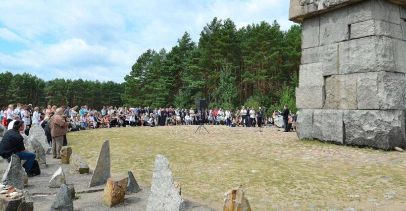 From Warsaw: Treblinka Extermination Camp Private Tour - Key Points