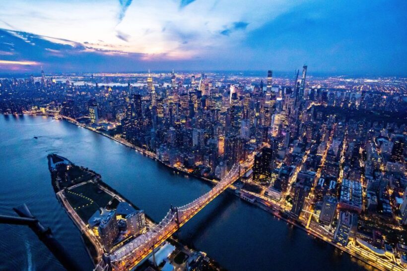 From Westchester: NYC Private Helicopter Tour for Couples - The Real Value of the Experience
