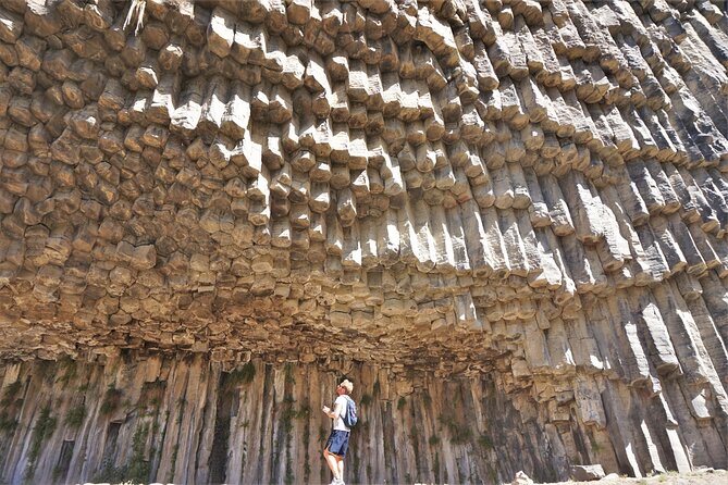 From Yerevan: Pagan temple Garni, Unesco Heritage Geghard - FAQ
