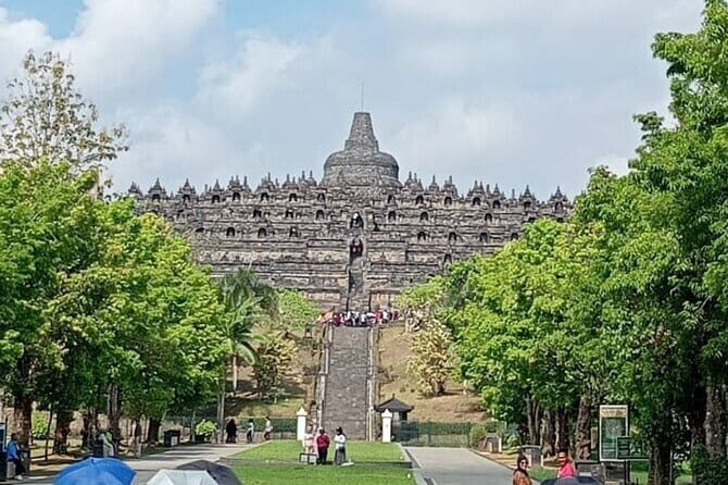 From Yogya Borobudur Prambanan Tumpaksewu Bromo Ijen - Day 4: The Iconic Bromo Volcano