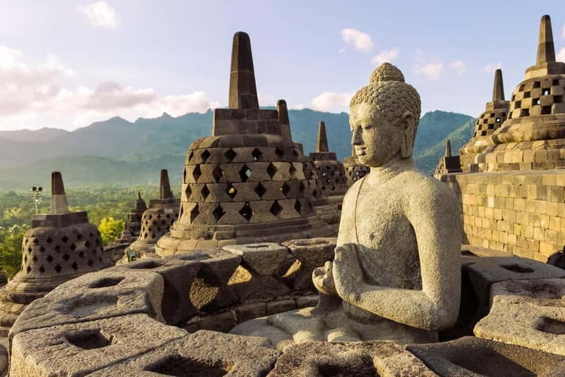From Yogyakarta: Borobudur Half-Day Tour with Stupa Access - Key Points