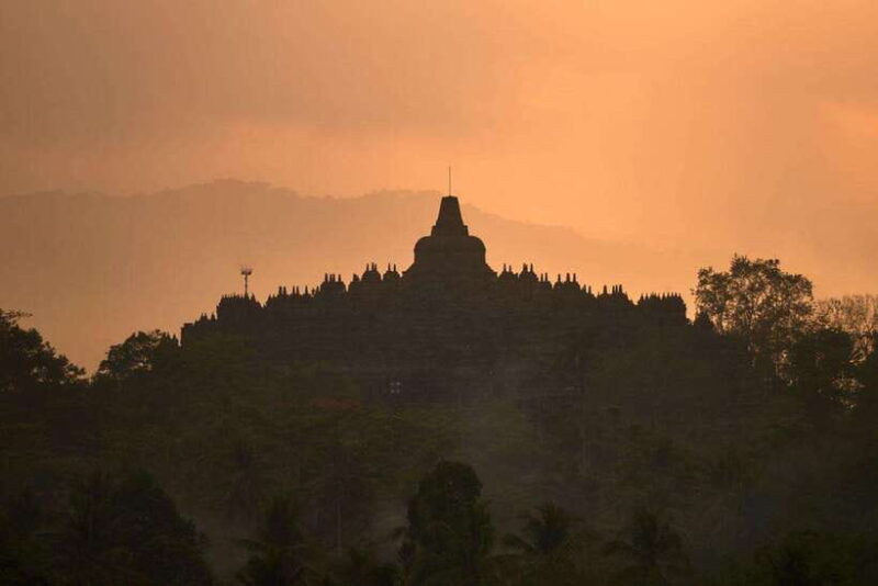 From Yogyakarta: Borobudur Trip with Guided Tour Options - What to Keep in Mind
