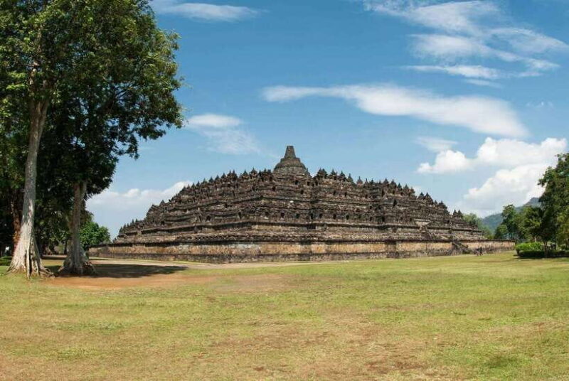 From Yogyakarta: Borobudur Trip with Guided Tour Options - Frequently Asked Questions