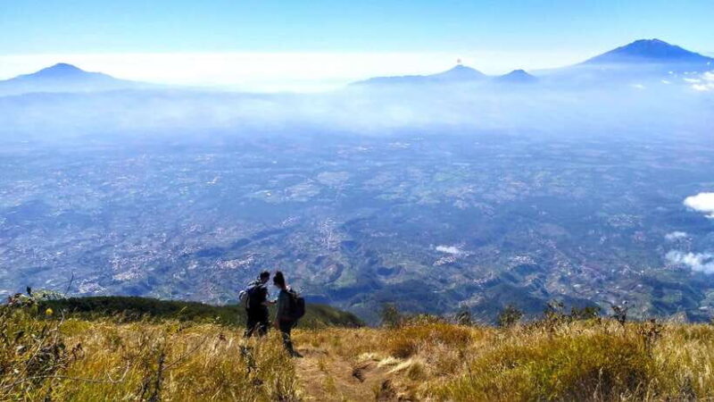 From Yogyakarta: Mount Sumbing Day Hike Via Nepal Van Java - What’s Included & What to Budget For
