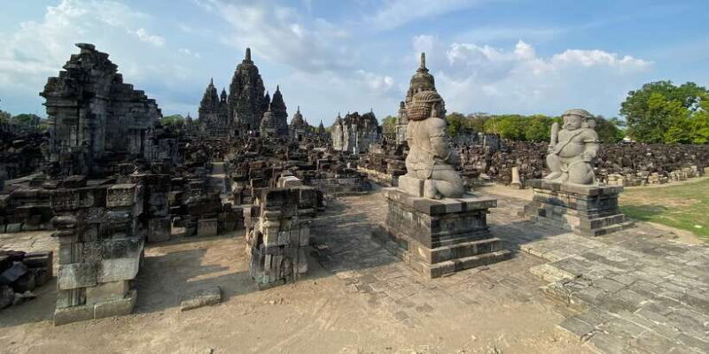 From Yogyakarta: Sunrise from the Hill & Borobudur Temple - Who Will Love This Tour?