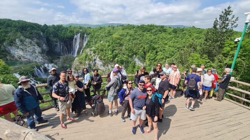 From Zadar: Plitvice Lakes Day Trip with Guide and Boat Tour - Guided or Solo: Your Choice in the Park