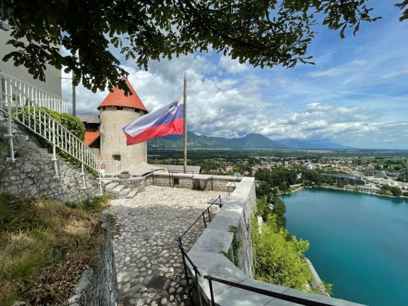 From Zagreb: Ljubljana with Funicular and Lake Bled - Authenticity and Local Flavor