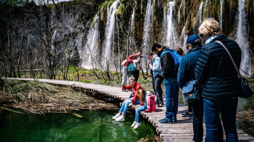 From Zagreb: Plitvice Lakes National Park Full-Day Tour - Detailed Breakdown of the Itinerary