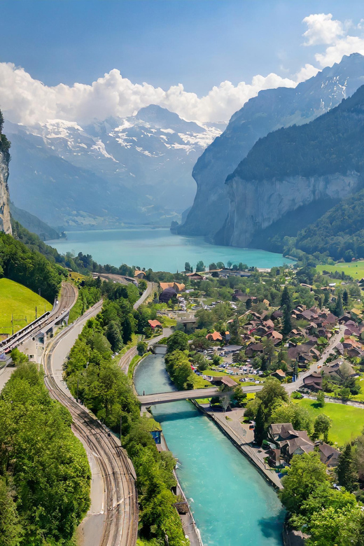 From Zurich: Interlaken and Grindelwald Private Day Tour - Expert Local Guide