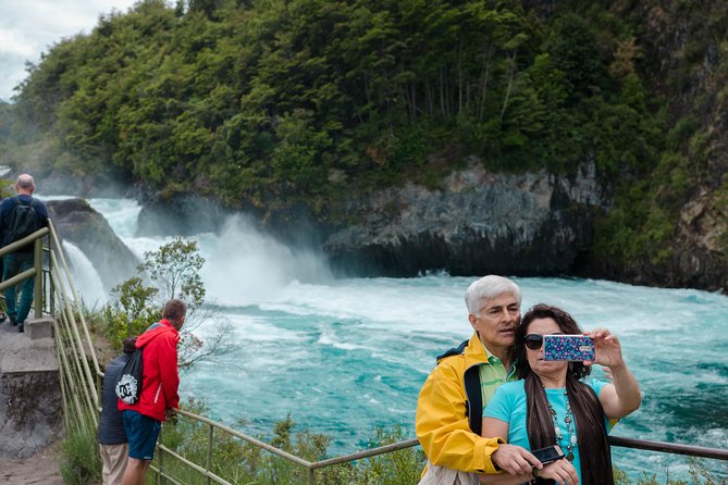 Frutillar, Puerto Varas, and Petrohué Waterfalls Excursion From Puerto Montt - Meeting and Pickup Details