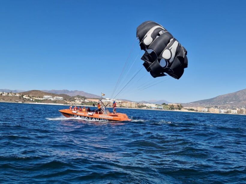 Fuengirola: Deluxe Parasailing Flight from Fuengirola Port - FAQ