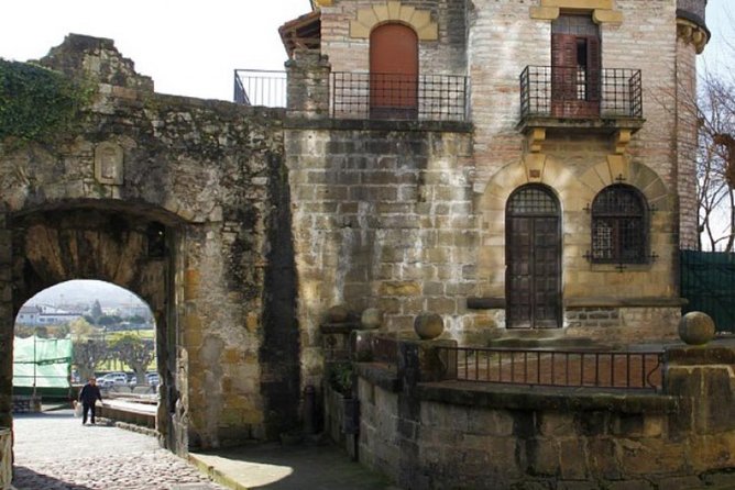 Fuenterrabia, San Juan and San Pedro with pintxos in the Gran Sol - Final Stop: Pasai Donibane