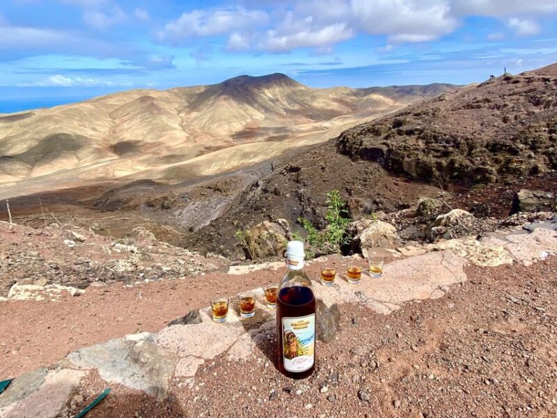 Fuerteventura Hiking up the holy mountain El Cardon - Key Points